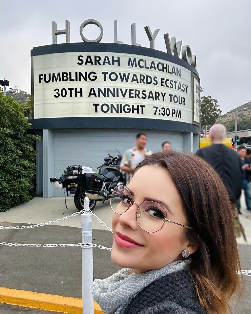 Solteira, Sandy abre álbum de fotos de viagem solo e dispara: 'Isso ...