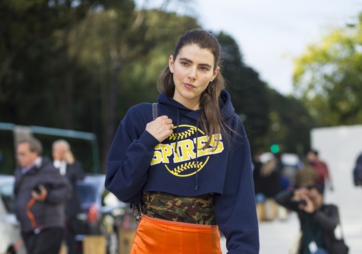 Como usar cropped top no trabalho sem fazer feio