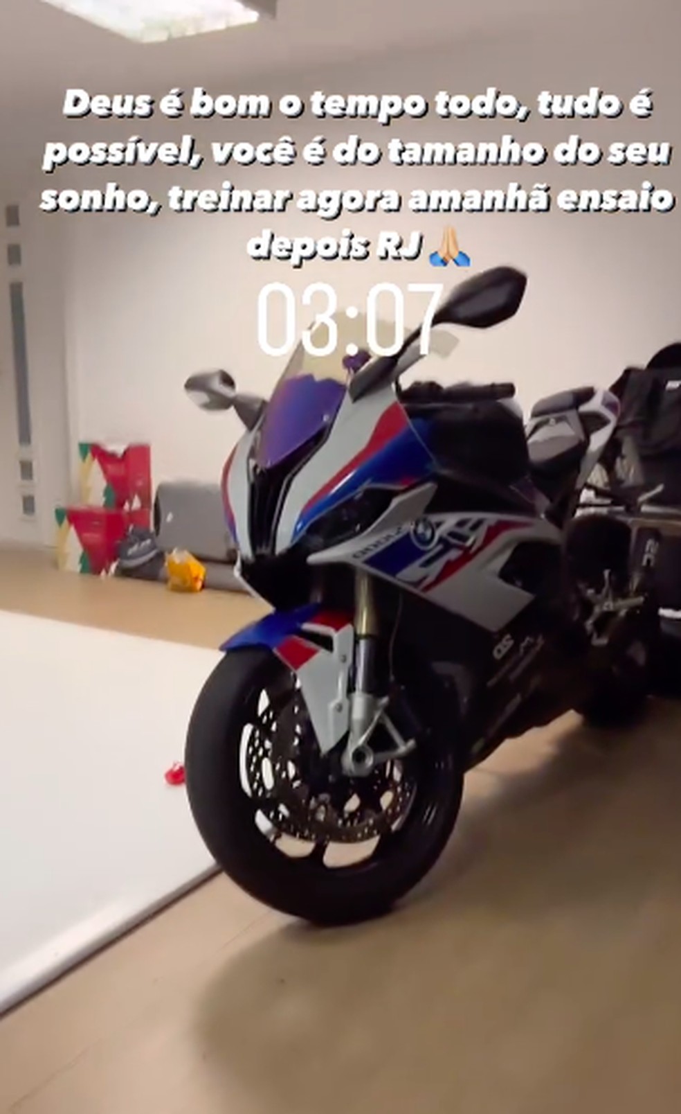 MC Daniel mostra coleção de automóveis: 'Tenho a vida de um rapper ...