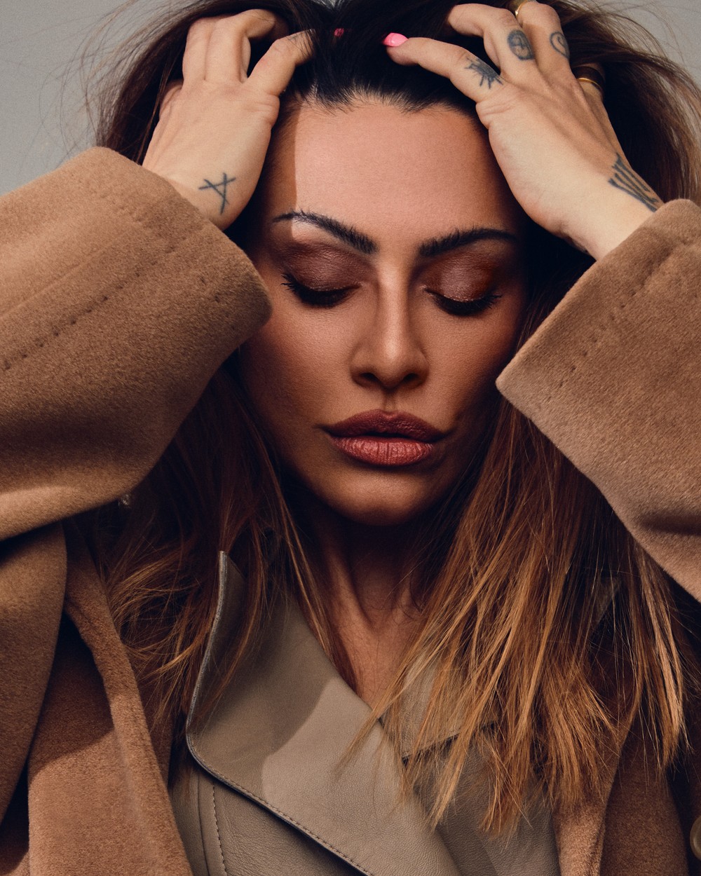 Cleo fala sobre relações tóxicas em seu primeiro livro: 'Eu vivi muitos ...