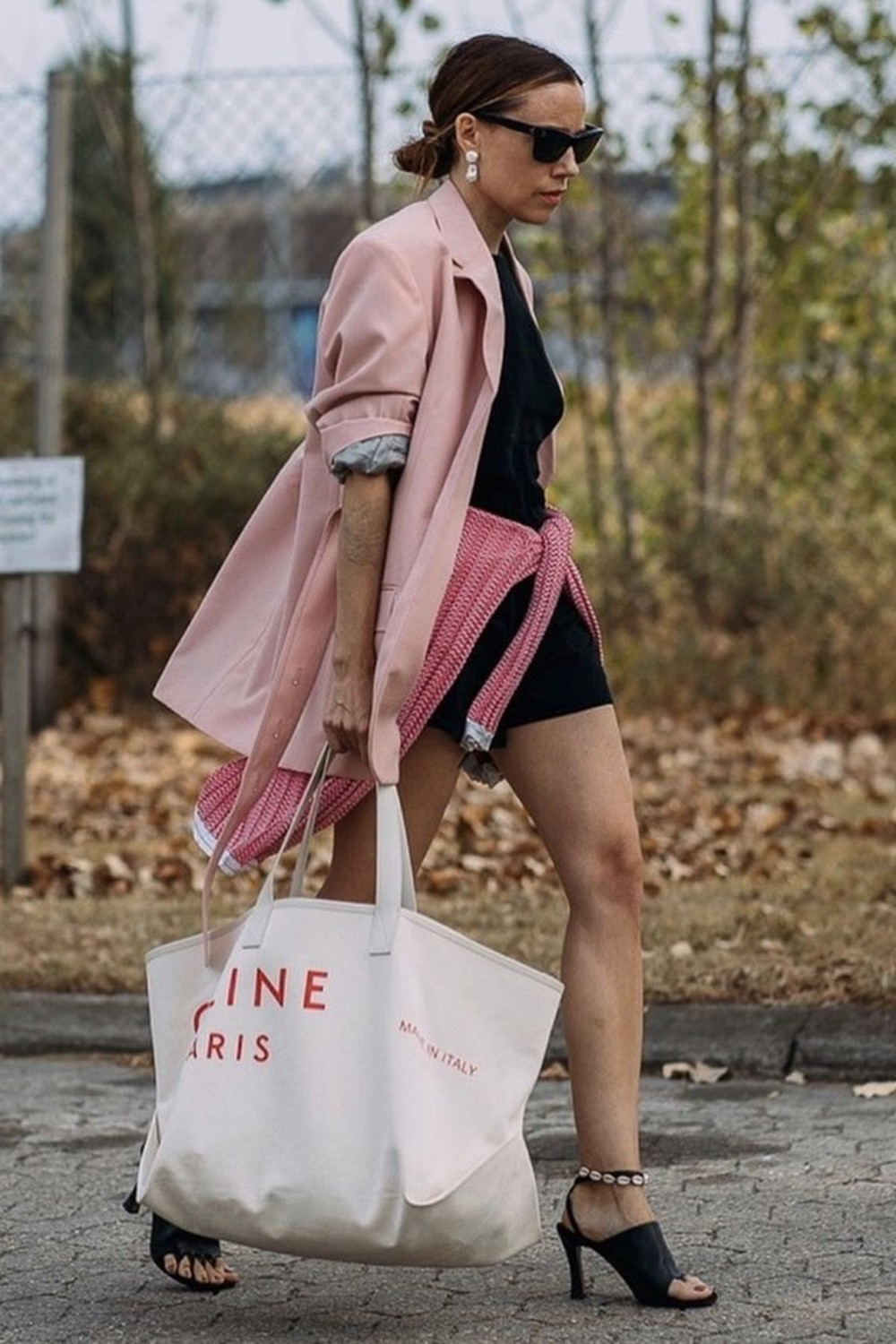 Este perfil no Instagram aumenta as bolsas mais desejáveis da moda