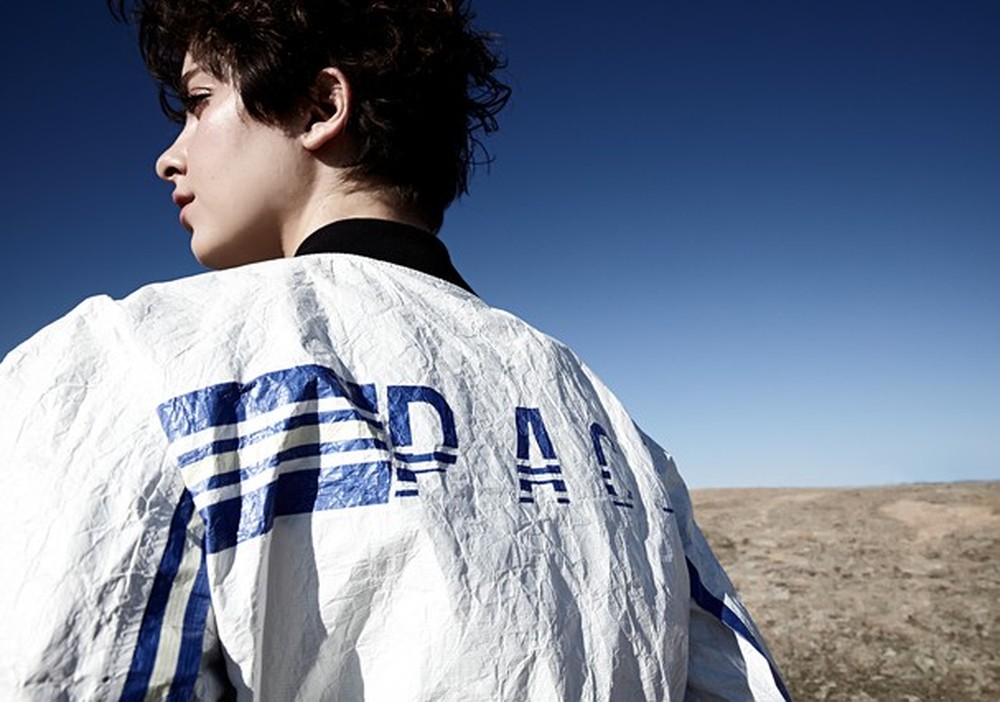 Você vai querer usar a primeira coleção de roupas da Pace Company