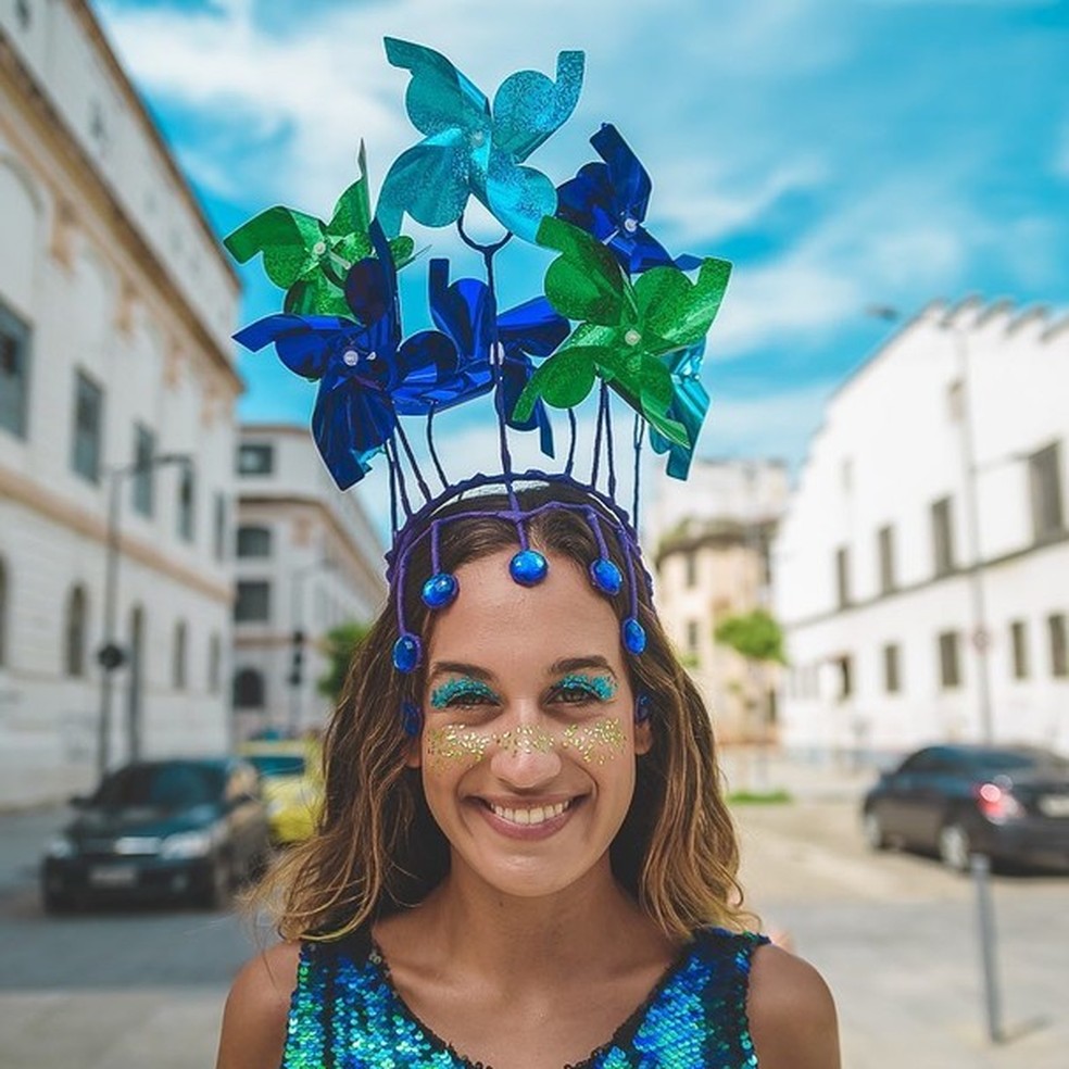 Tiaras de Carnaval: 20 versões divertidas do acessório para a sua fantasia