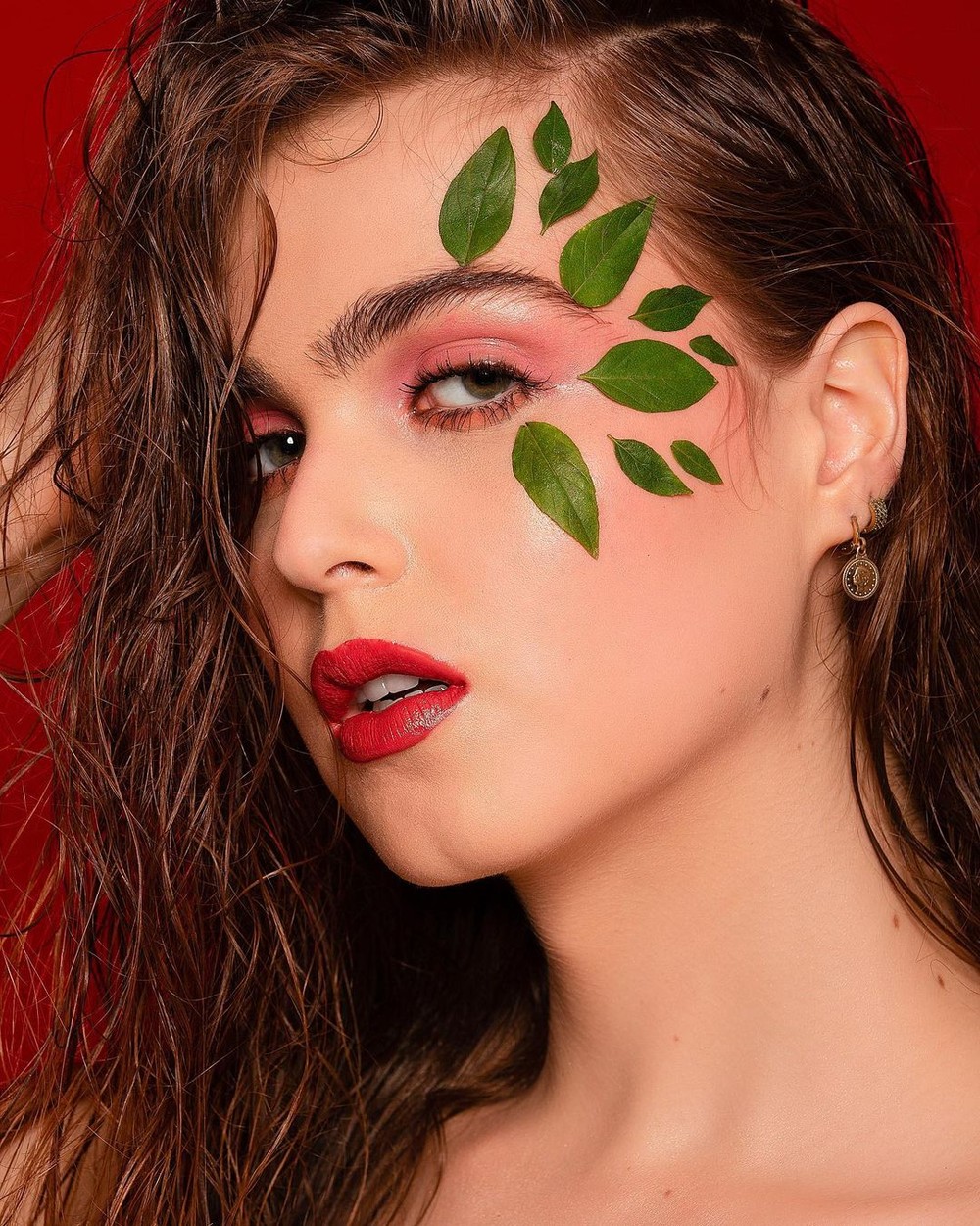 Gabi Ádie: 'A maquiagem me fez perceber que realmente queria passar ...