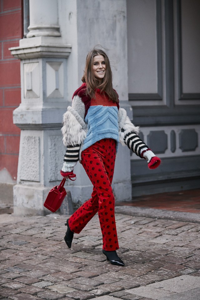 Máxi tricô: quentinho e super estiloso, aprenda 7 maneiras de usar