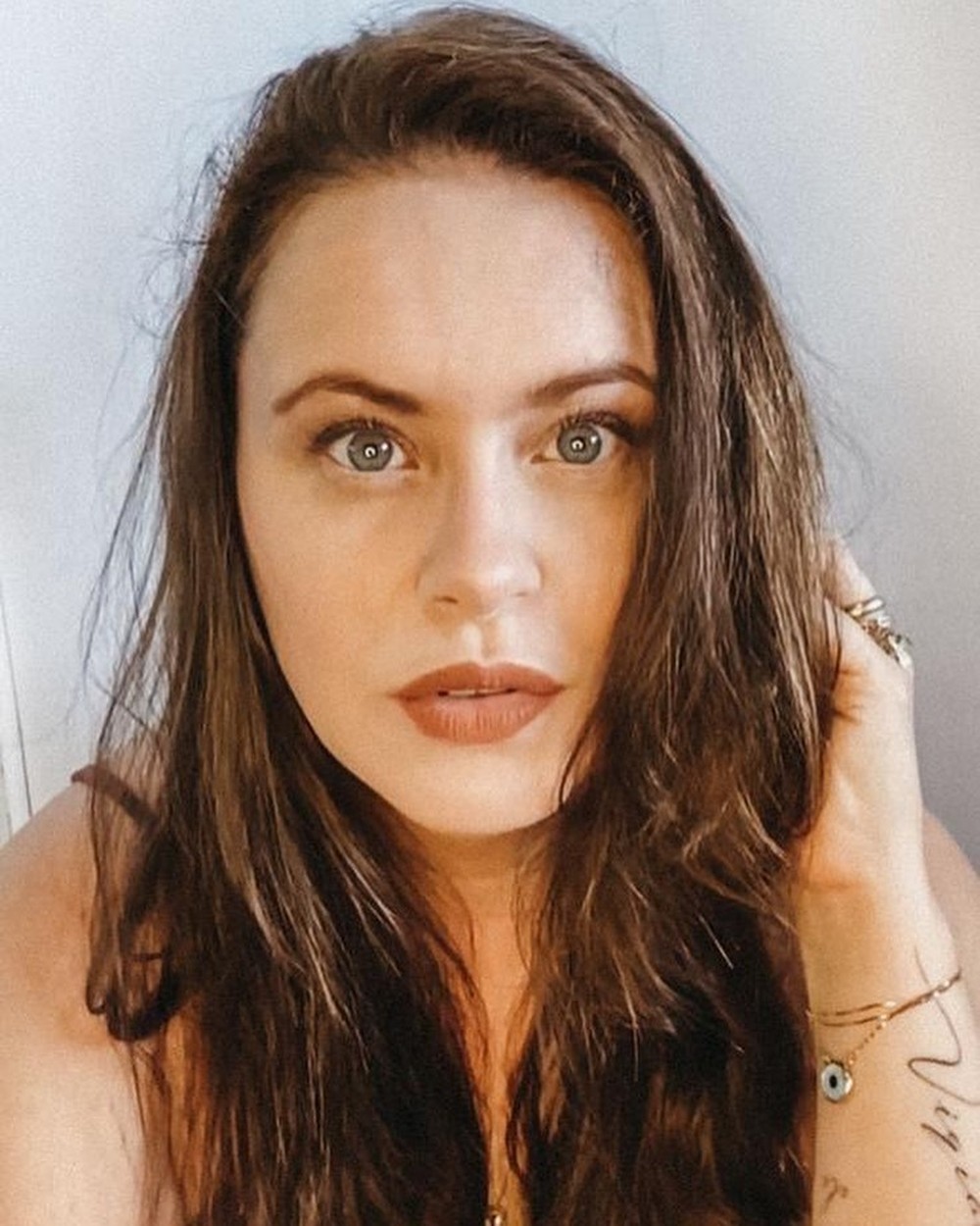 Mari Bridi fala sobre autoestima e como redescobriu sua essência