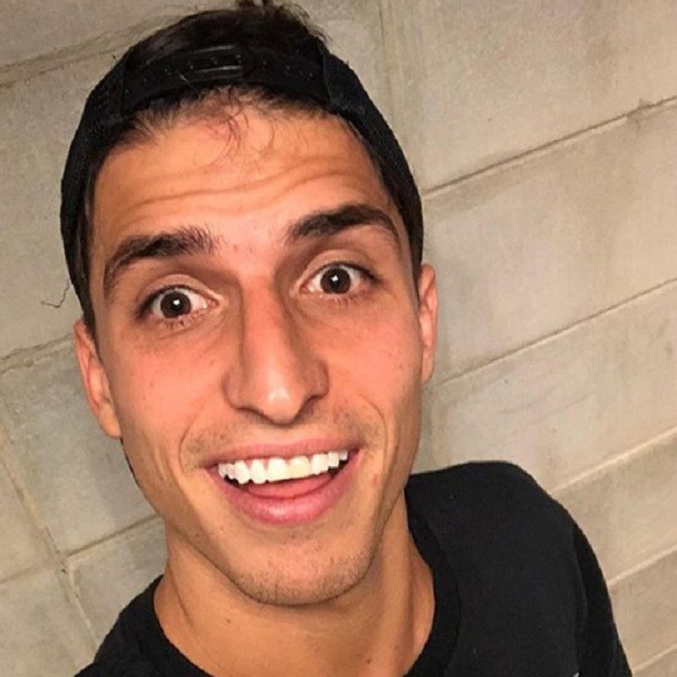 Felipe Prior dá susto em seguidores: 'Não tô aguentando mais'