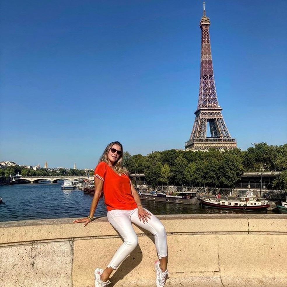 Luana Piovani curte Paris