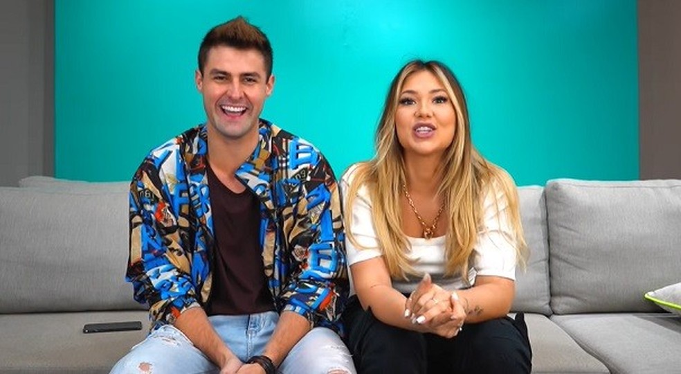 Virginia Fonseca passa dia gravando com o ex-namorado