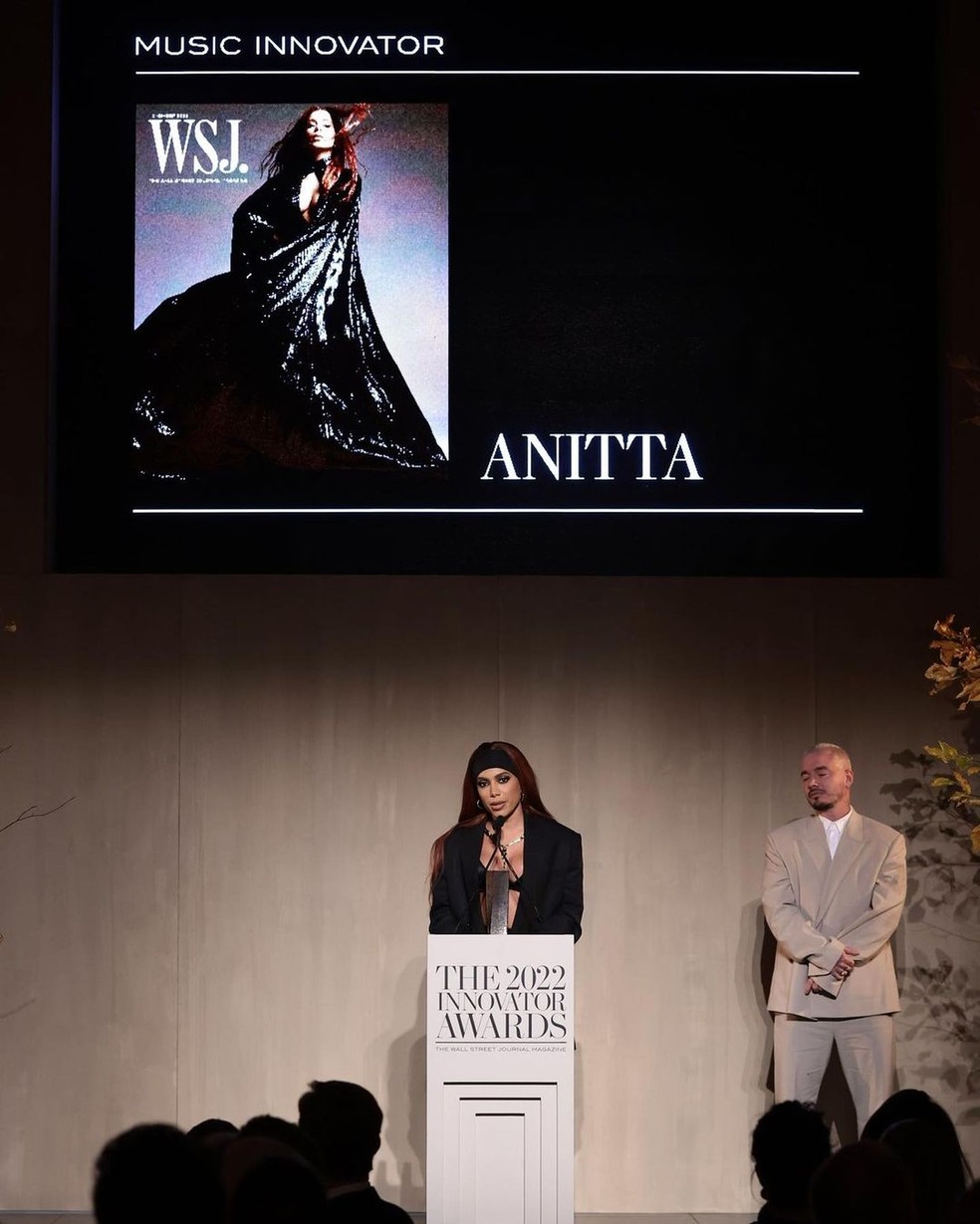 Anitta ganha prêmio internacional do Wall Street Journal: 'Feliz por ...