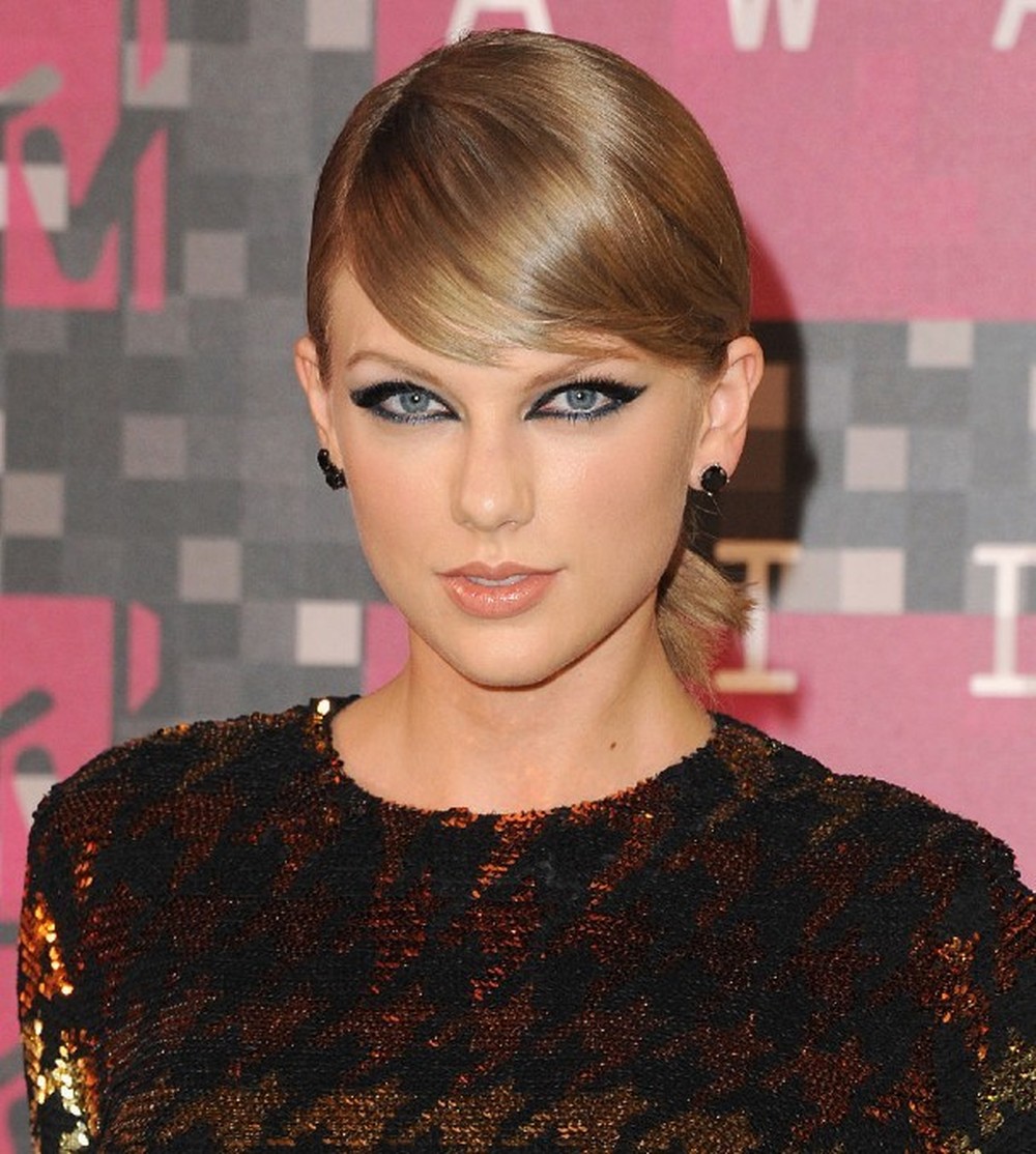 Relembre 30 Vezes Que Taylor Swift Mudou O Visual