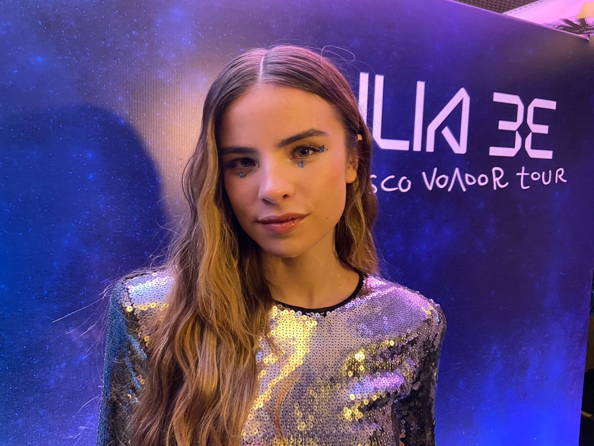 Durante passagem por São Paulo, Giulia fala sobre turnê e quais ...