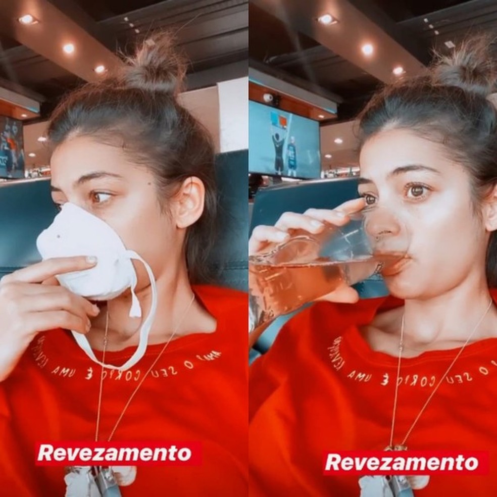 Cynthia Senek brinca com revezamento de máscara e cerveja