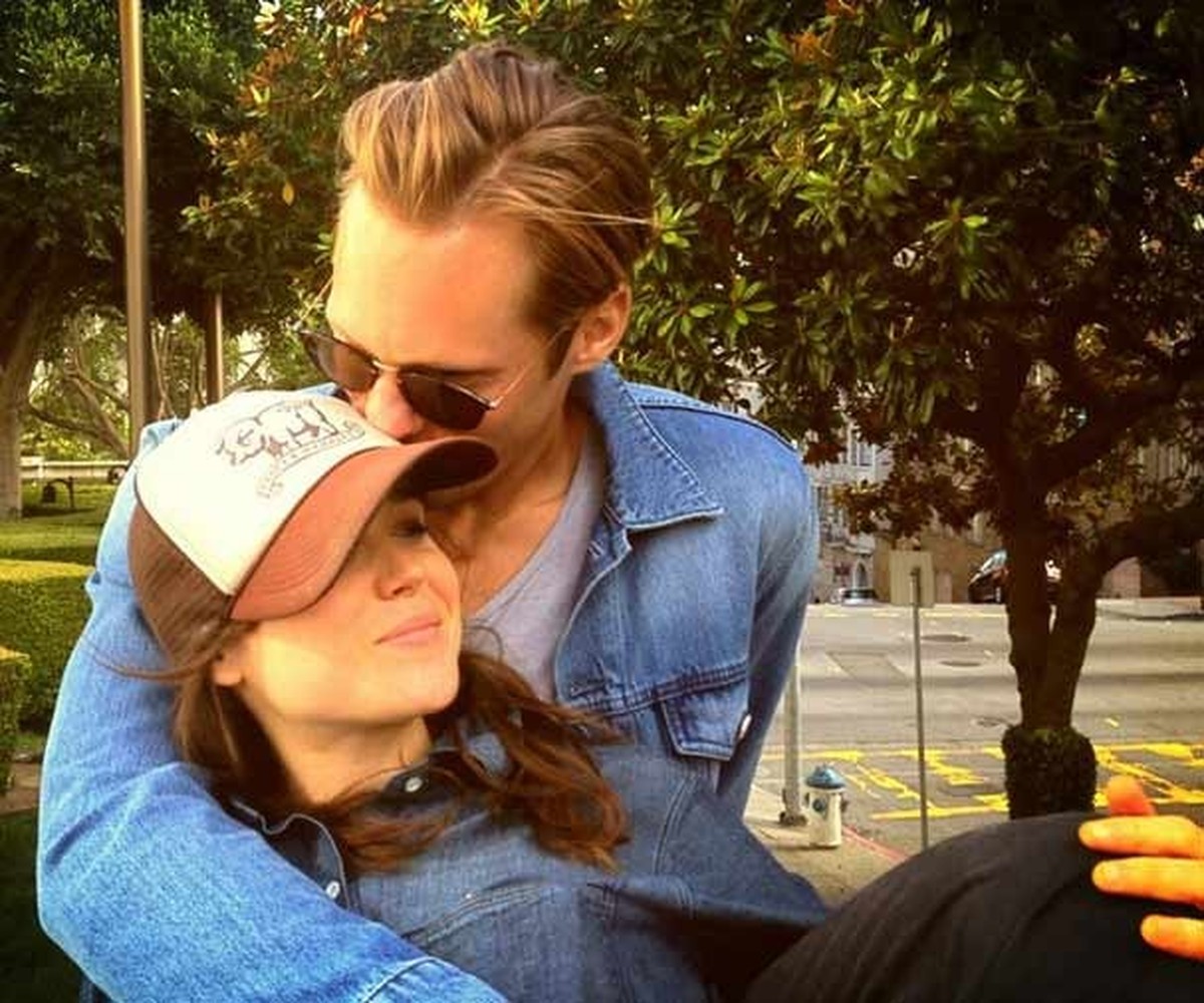 Ellen Page e Alexander Skarsgard superapaixonados
