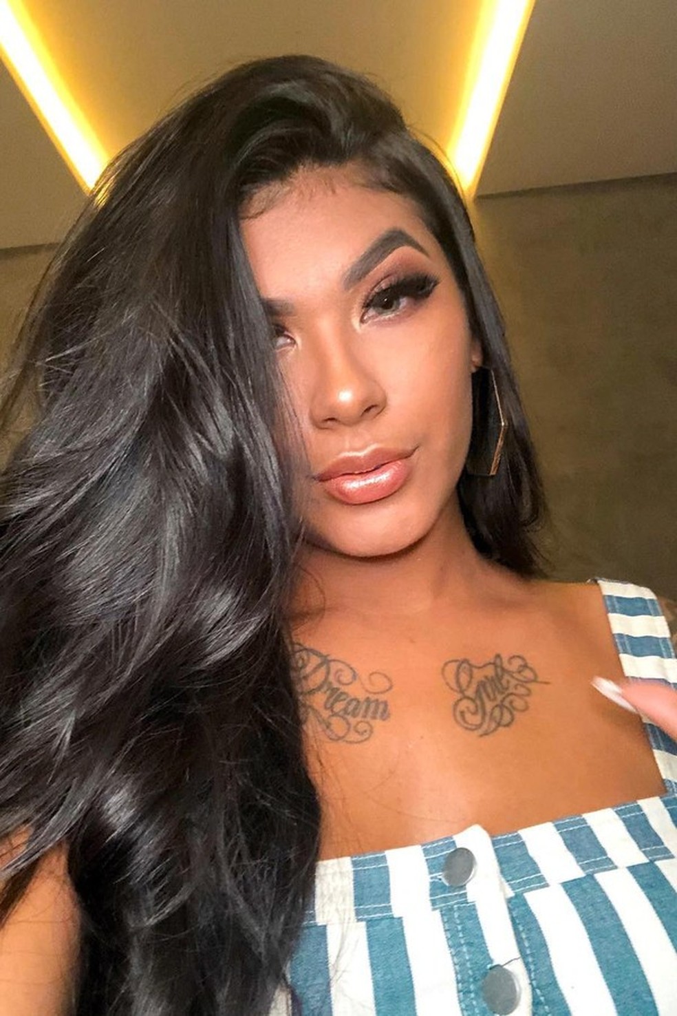 MC Pocahontas faz desabafo: 'Contratante reclamou que fui de calça para ...