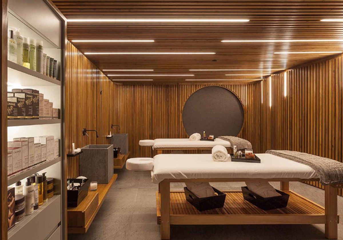 Spa de marca francesa de luxo oferece massagens que são sucesso lá fora