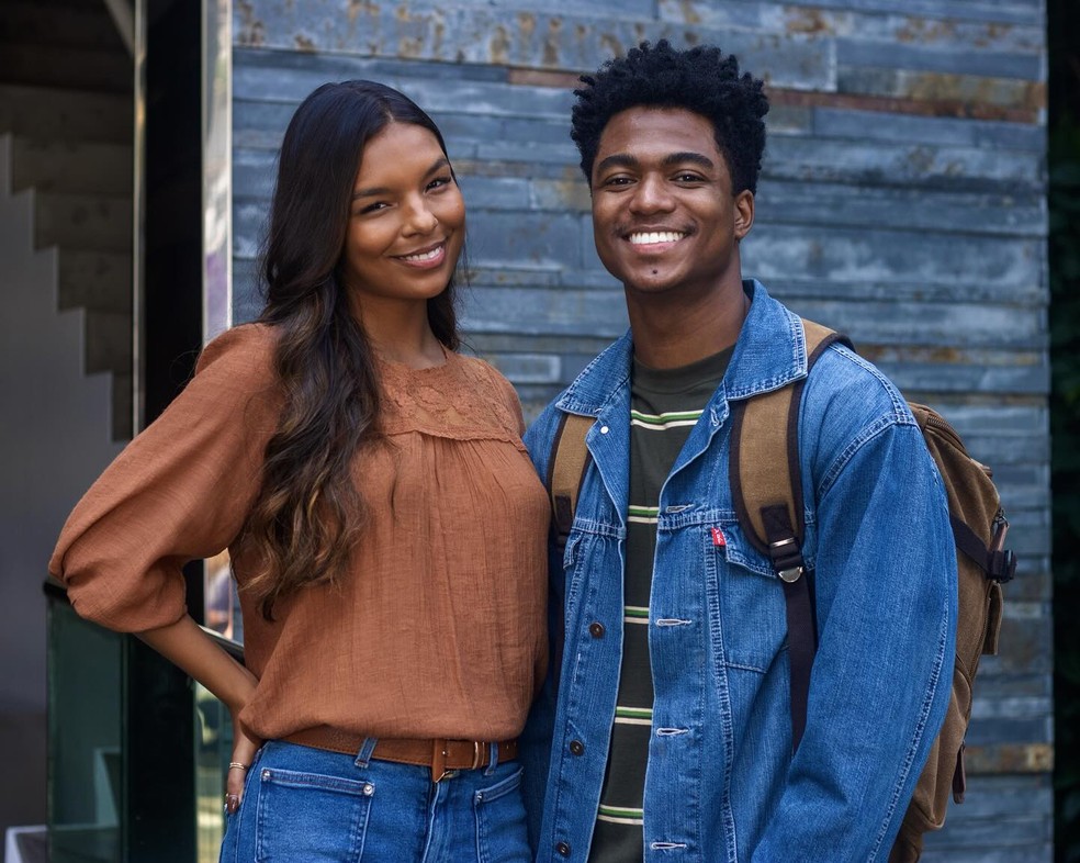 Mell Muzzillo fala sobre equilíbrio na rotina de gravações de 'Três ...