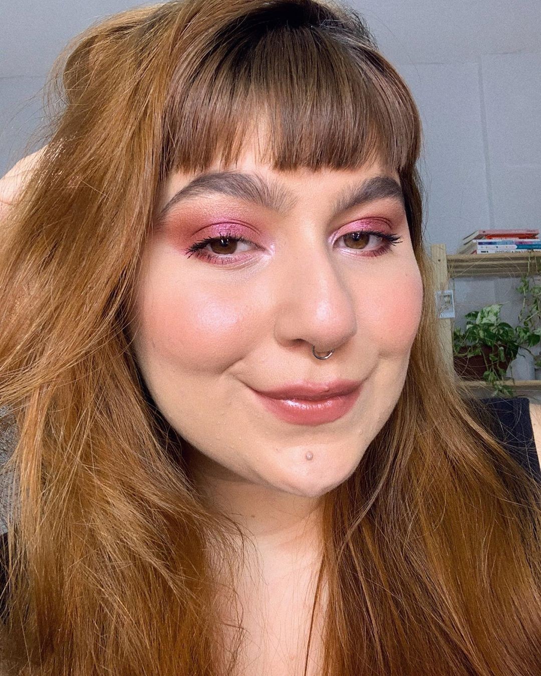 28 inspirações de make rosa para você arrasar no Geração Glamour