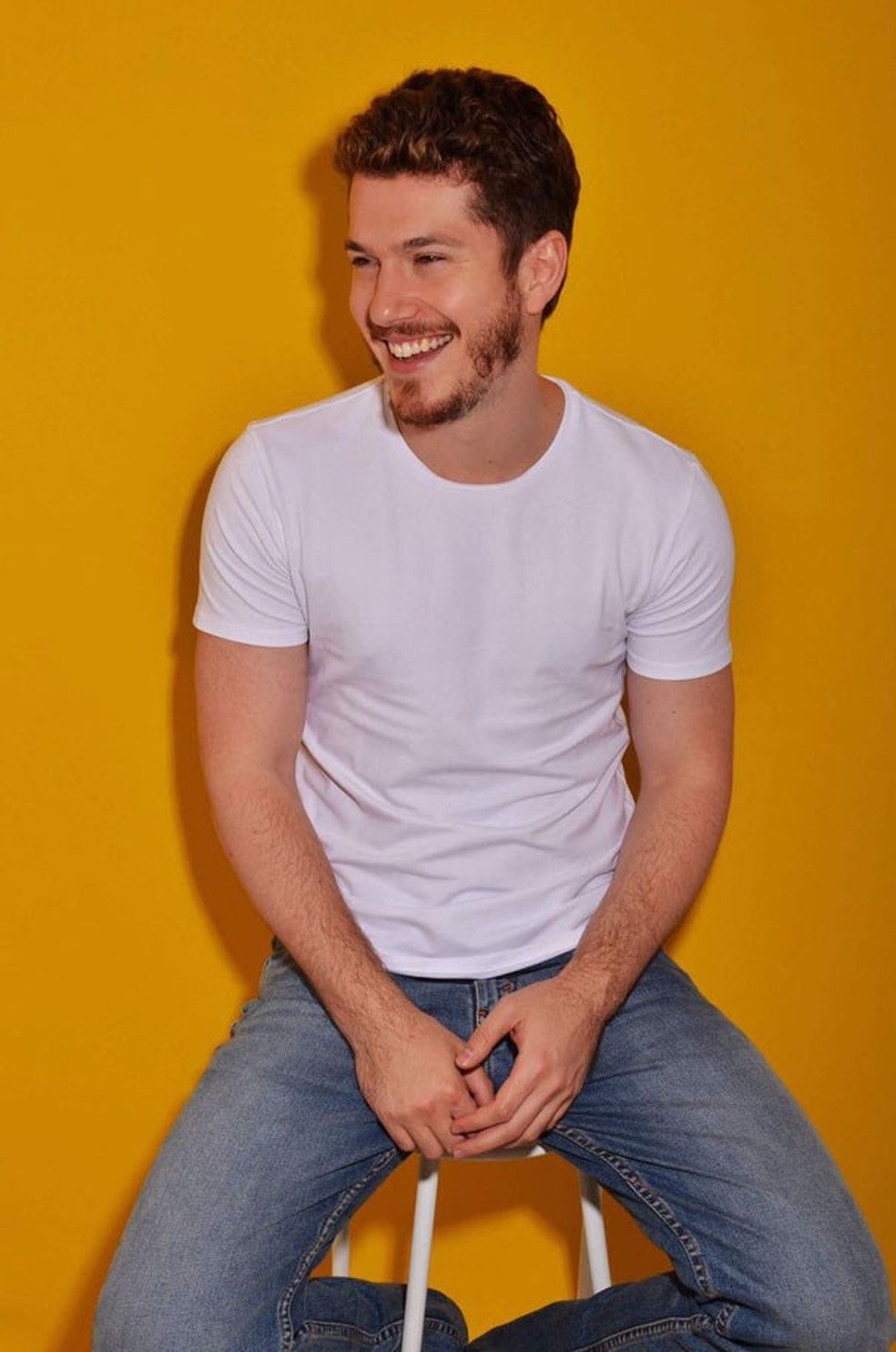 Caio Paduan fala sobre o vilão de 'Rock Story' e revela que namorada ...