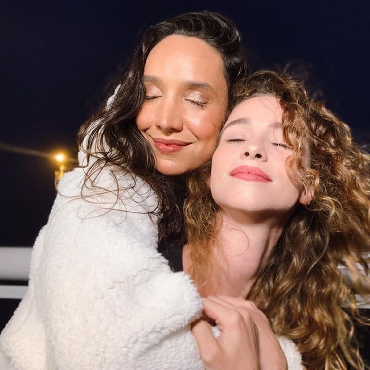 Maria Maya se declara para Laryssa Ayres: 'Celebrar a família linda que ...