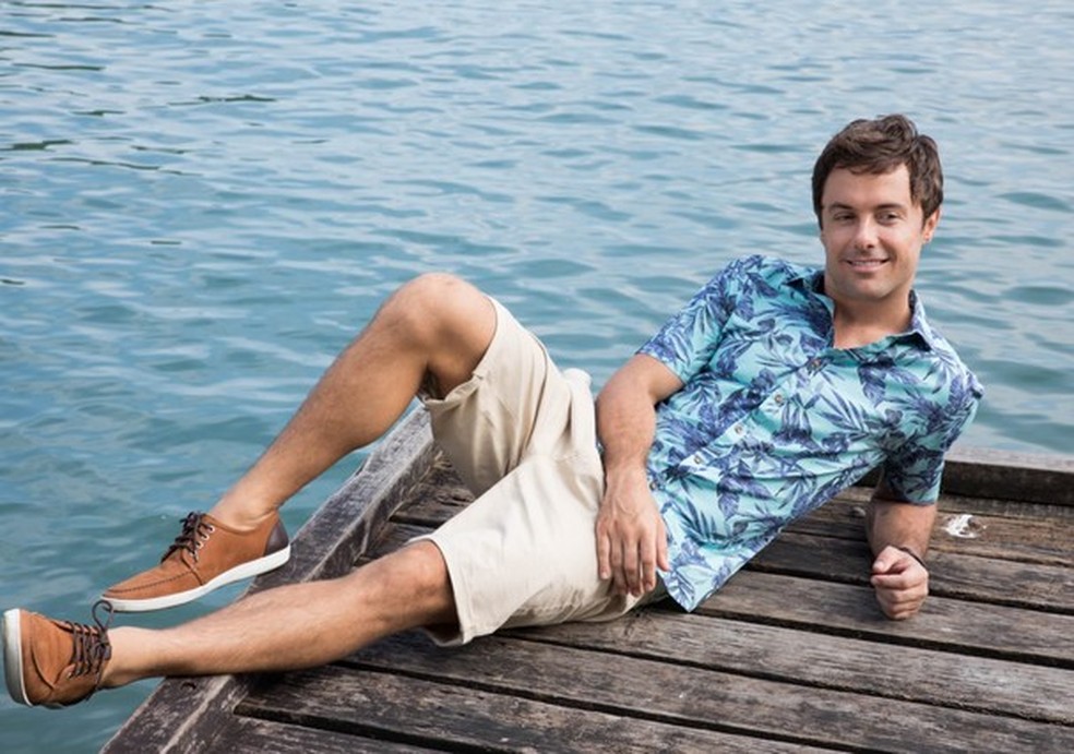 Kayky Brito posa em Paraty: 'Pessoa simples e com muito amor para dar'