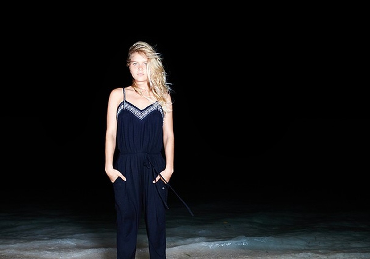 Roxy lança coleção com inspiração rocker