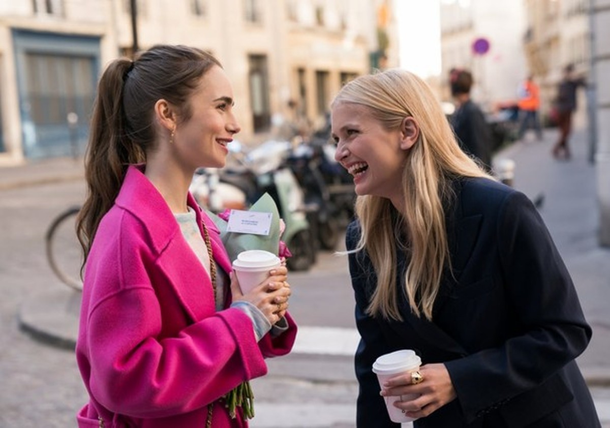 'Emily In Paris' ganha coleção de beleza