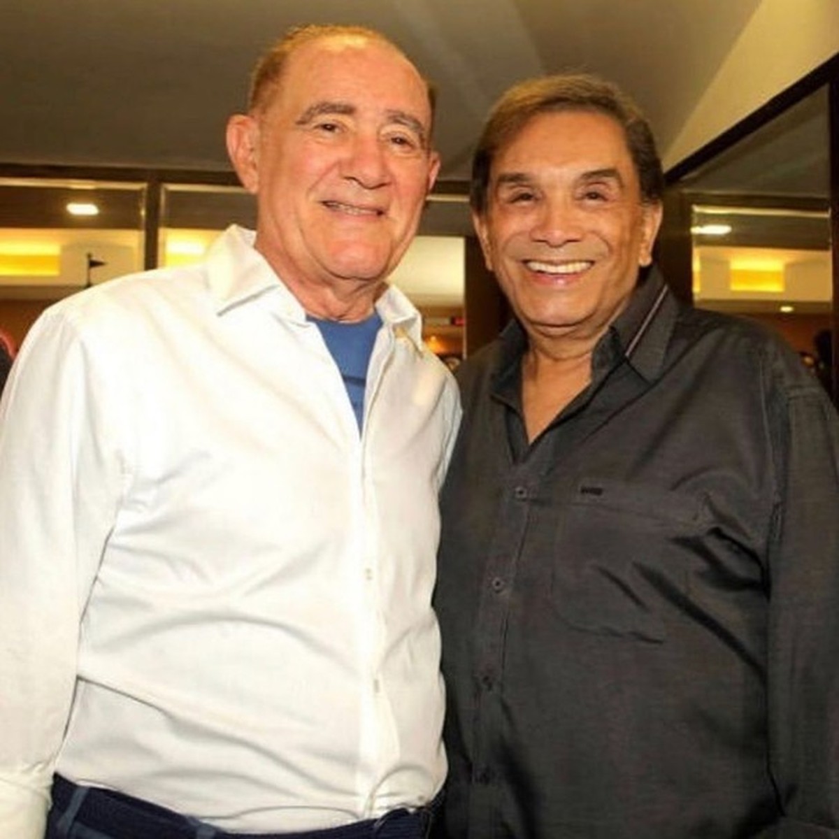 Renato Aragão dá parabéns para Dedé Santana, que completa 85 anos