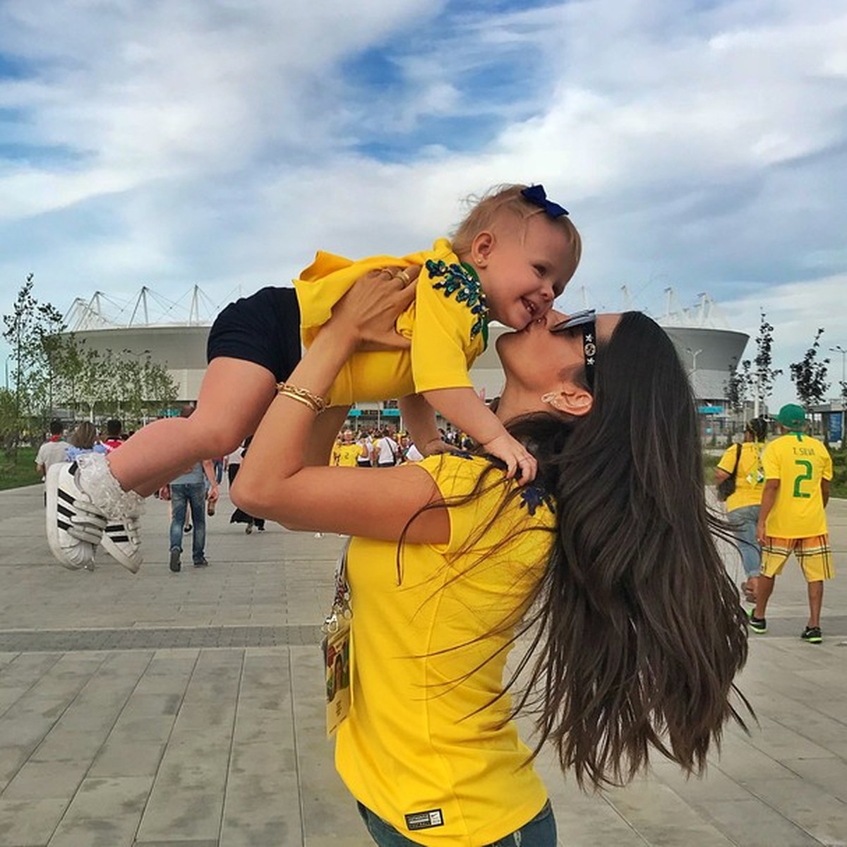 Filha do goleiro Alisson faz sucesso nas redes e seguidores se ...
