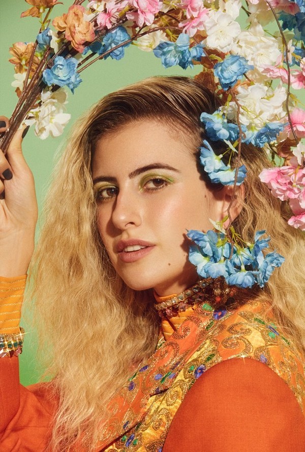 Como Isa Mezzadri se transformou em uma das maiores astrólogas (e ...