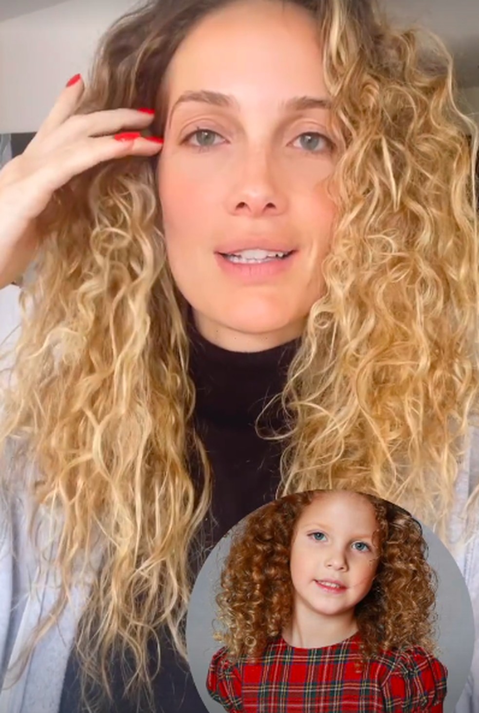 Schynaider Moura aparece irreconhecível com cabelo cacheado