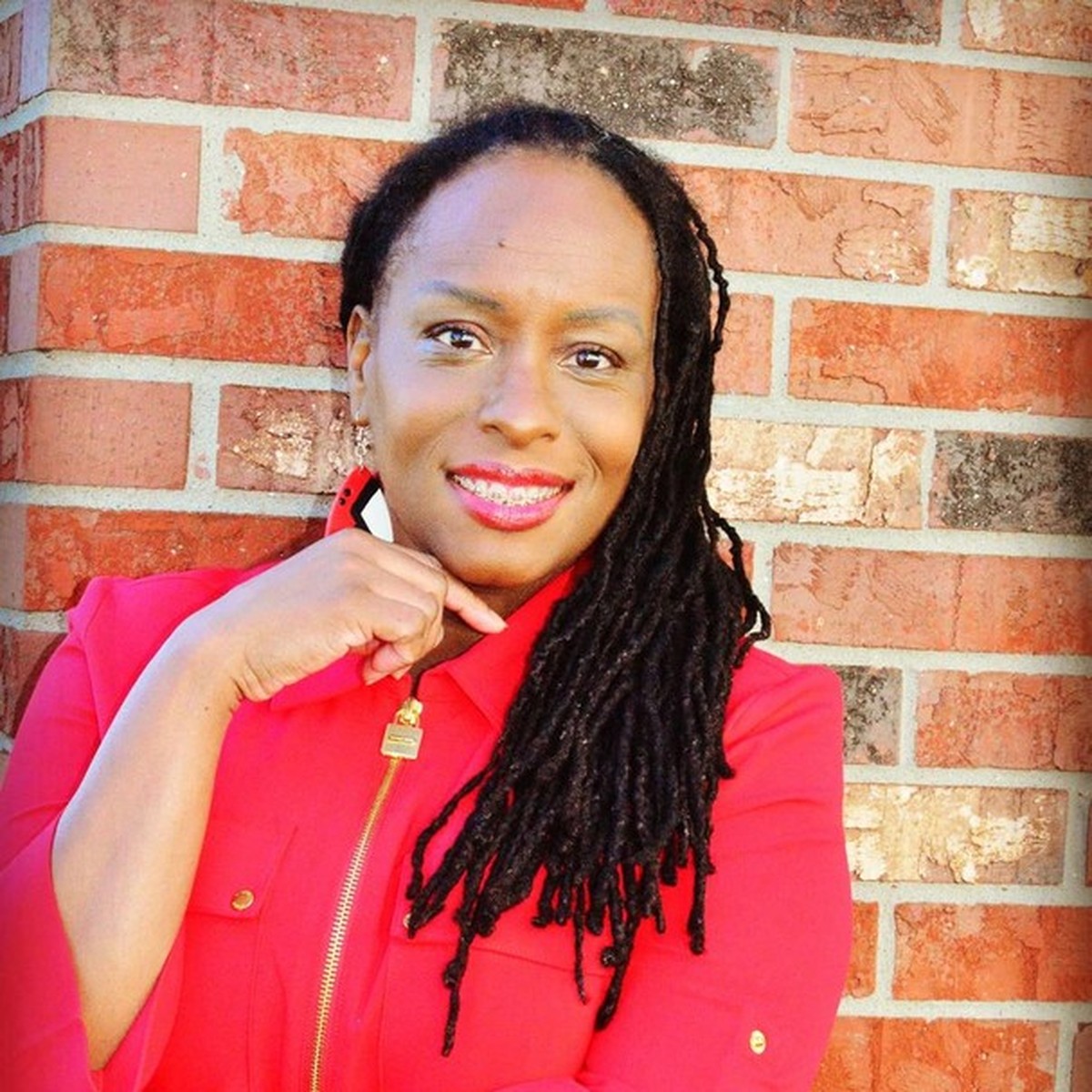 Deputada estadual americana que defende a 'Lei de Breonna' é detida