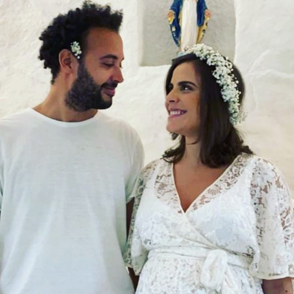 José Gil se casa com a cantora Mariá Pinkusfeld