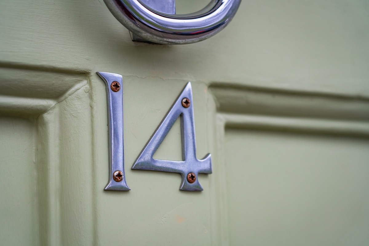 O que 14:14 significa? Esta é a mensagem que o relógio quer passar para ...