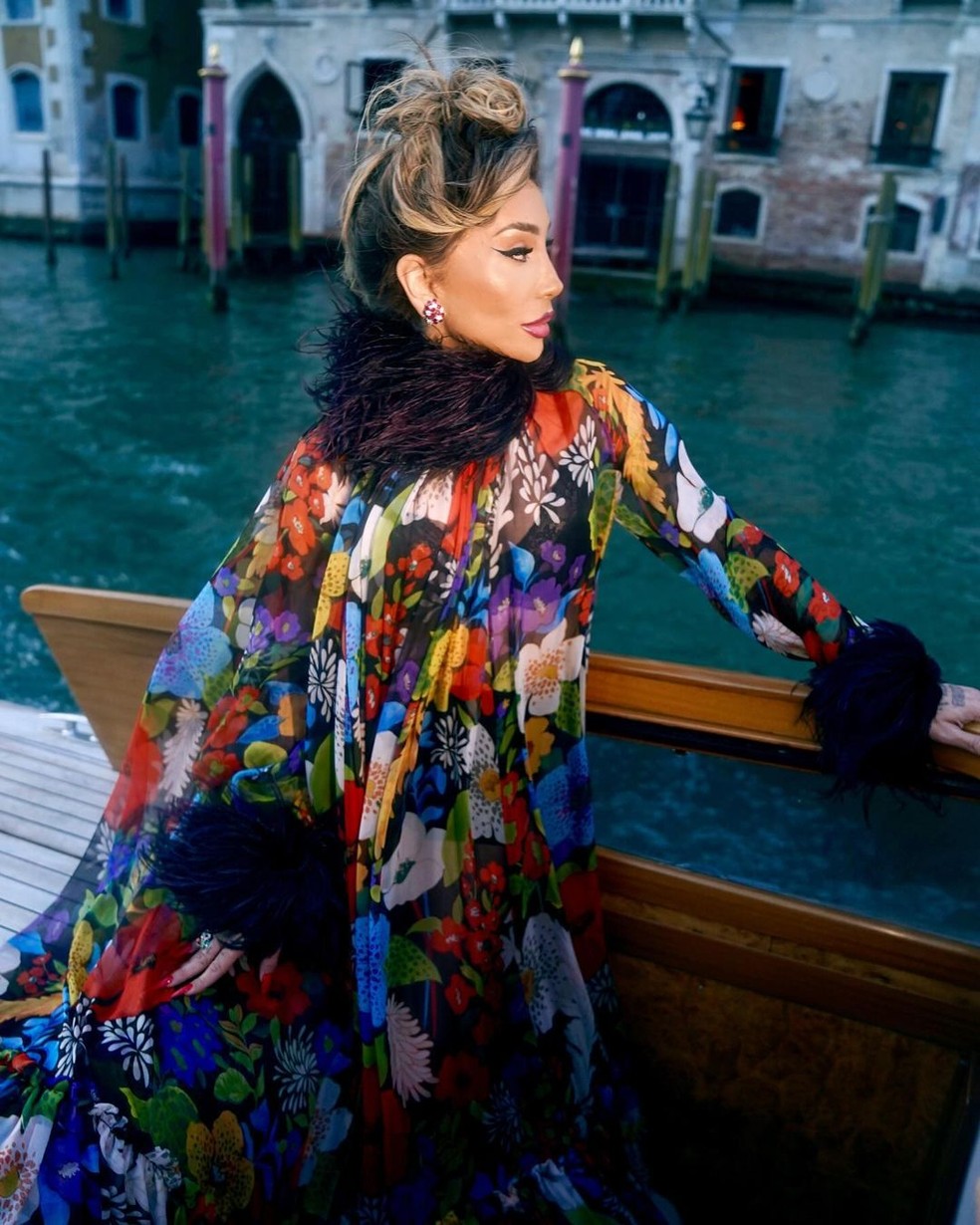 Maya Massafera posa com look grifado de R$ 49 mil em passeio de barco ...