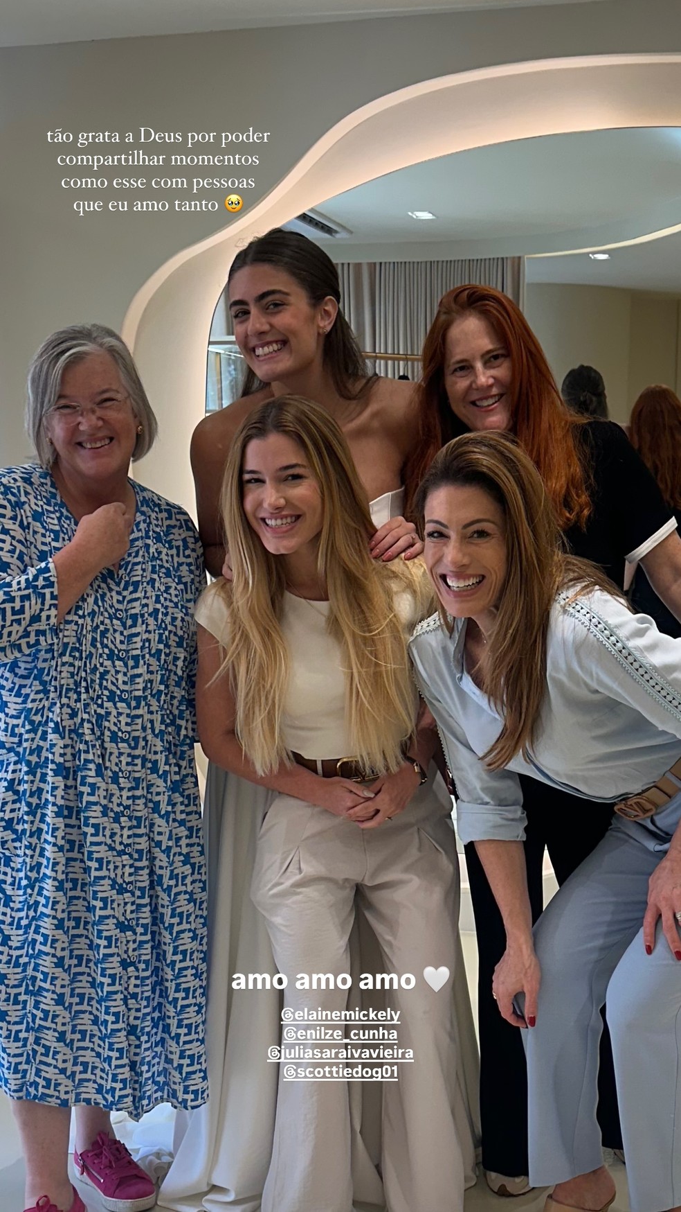 Luma Cesar, filha de Elaine Mickely e César Filho, faz primeira prova ...