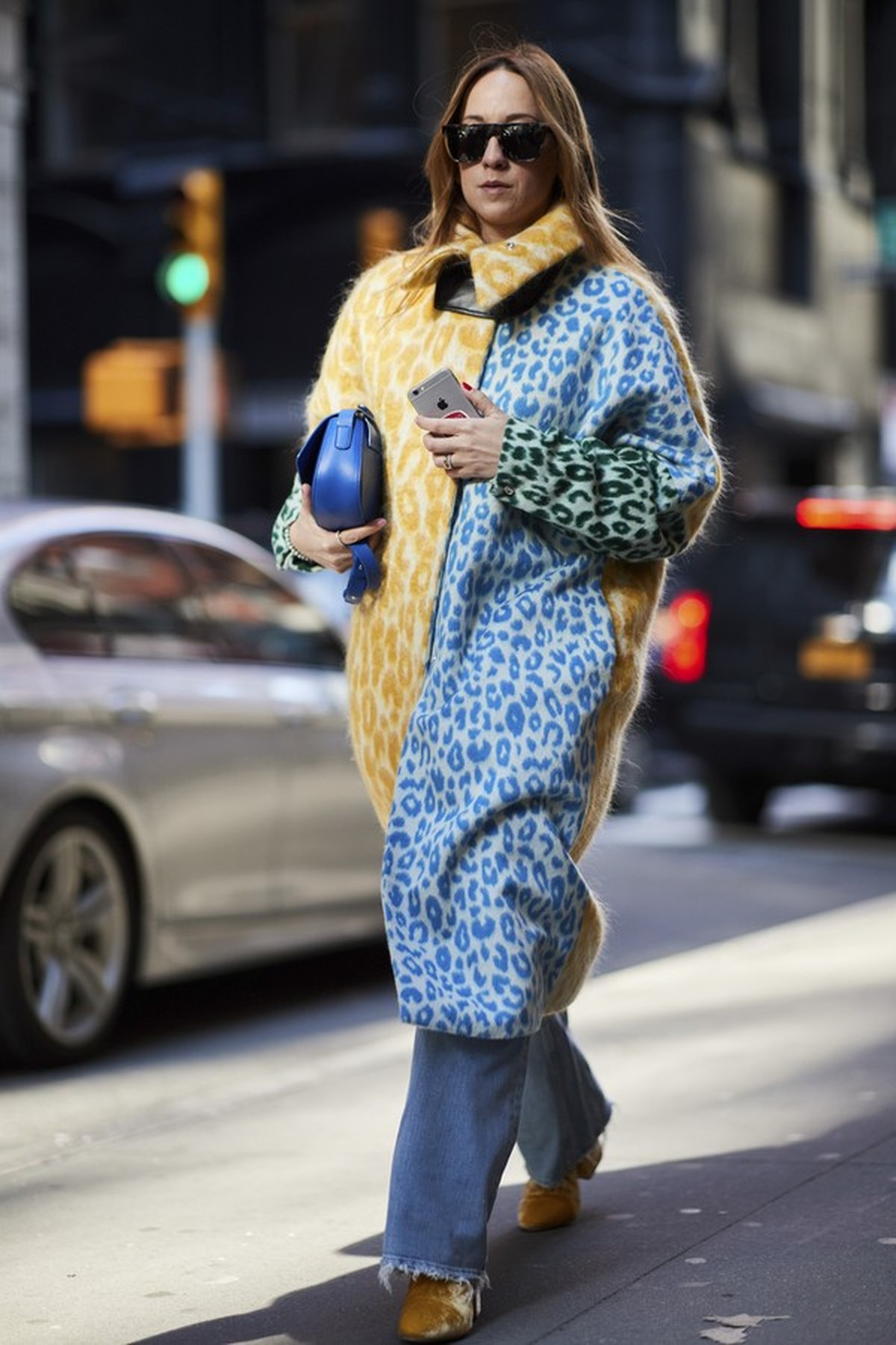 Estes 12 looks provam que o animal print nunca vai sair de moda