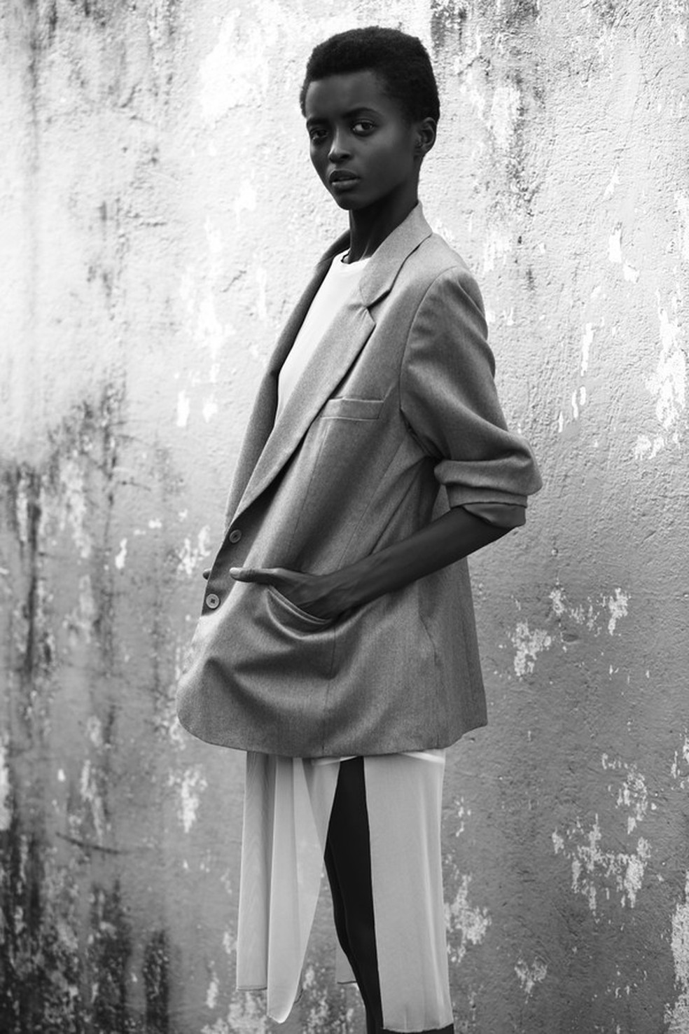 Modelo brasileira Amira Pinheiro brilha nas passarelas de NY e Milão