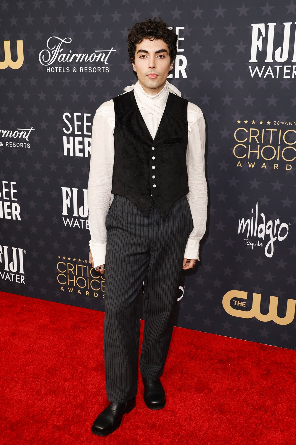 Critics Choice Awards 2023: homens ousam no tapete vermelho; Veja looks!