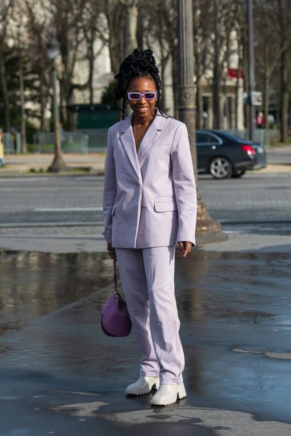 Lavanda: inspire-se nesta seleção de looks com a cor queridinha da estação