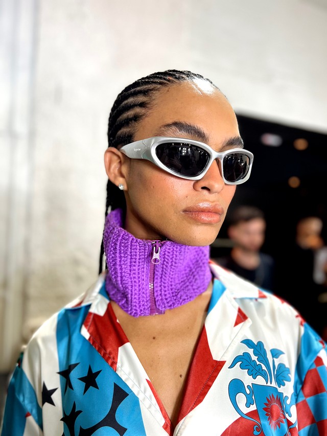 'Beachcore' é a estética da vez na beleza, de acordo com o SPFW