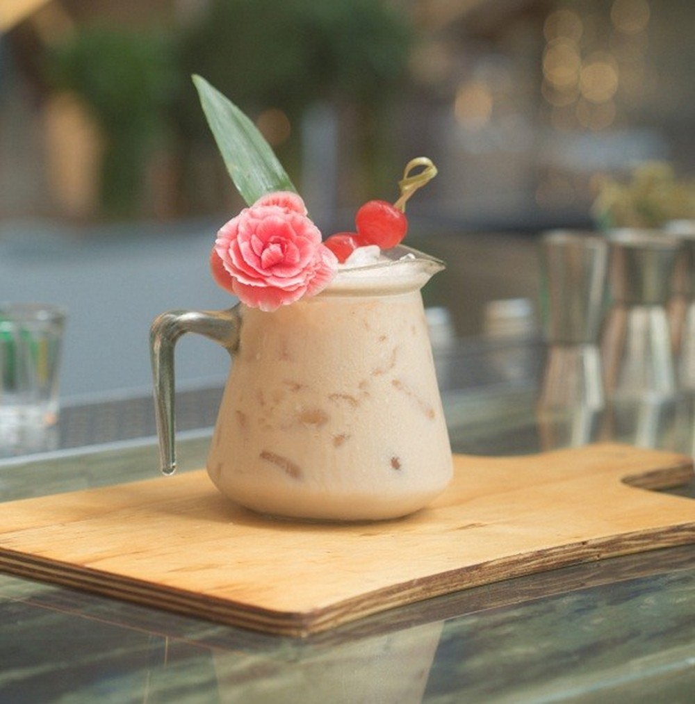 Drinks com licor de creme de marula: Aprenda três receitas com a bebida