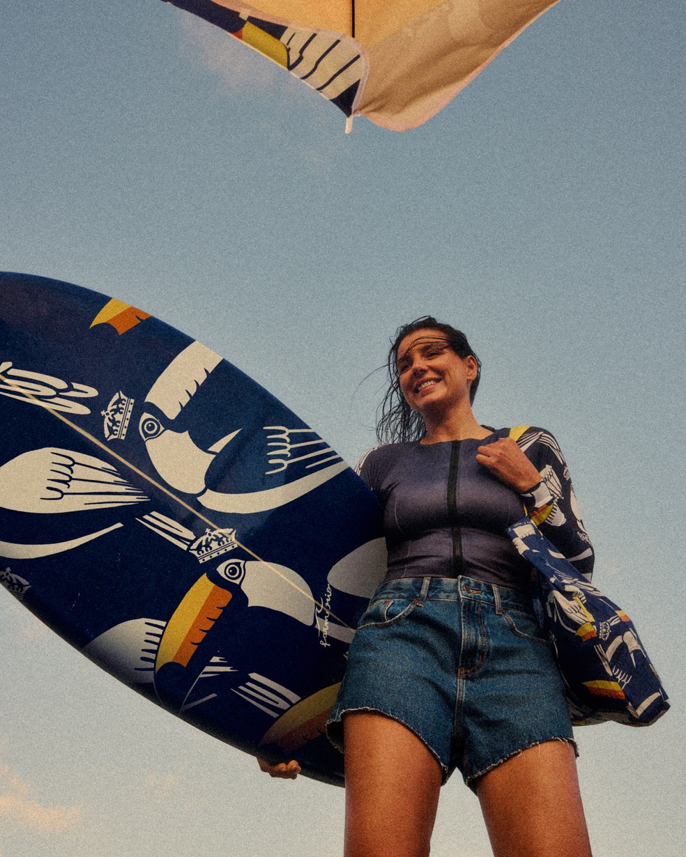 Tendo as praias cariocas como cenário e inspiração, collab entre Corona ...
