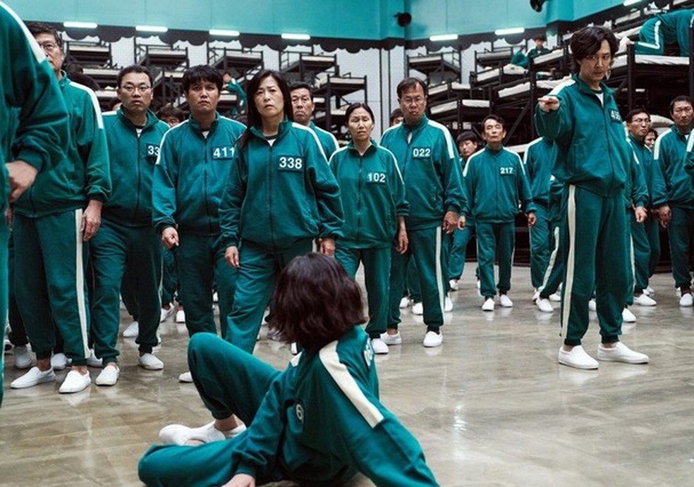 Tênis branco: dê um upgrade no modelo sucesso de 'Round 6'