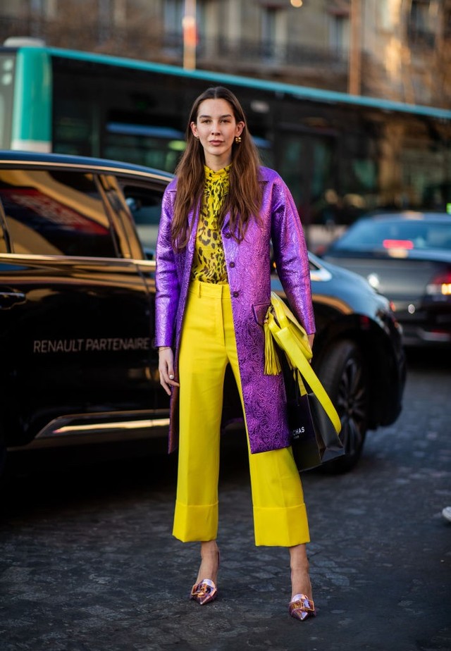 Amarelo com roxo (ou lavanda!) é a combinação da vez na moda