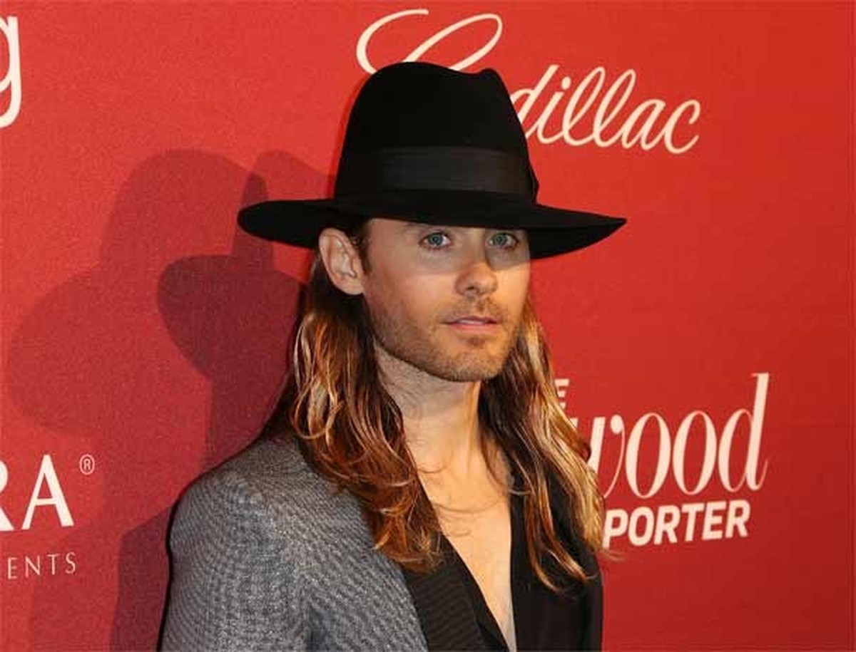 Jared Leto convida a mãe para o Oscar pelo FaceTime e registra a reação