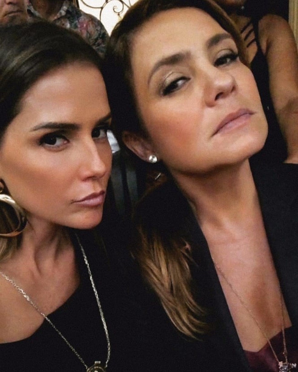 Deborah Secco posa com Adriana Esteves: 'Chame a gente para animar a ...