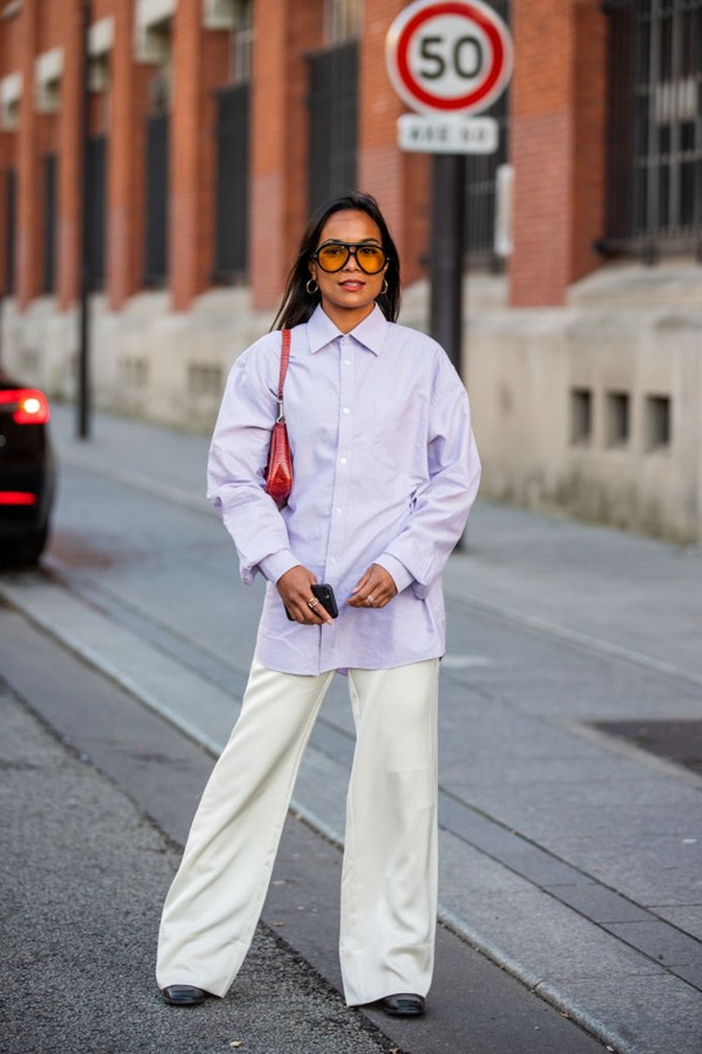 Estilo minimalista: como se vestir bem com poucas peças