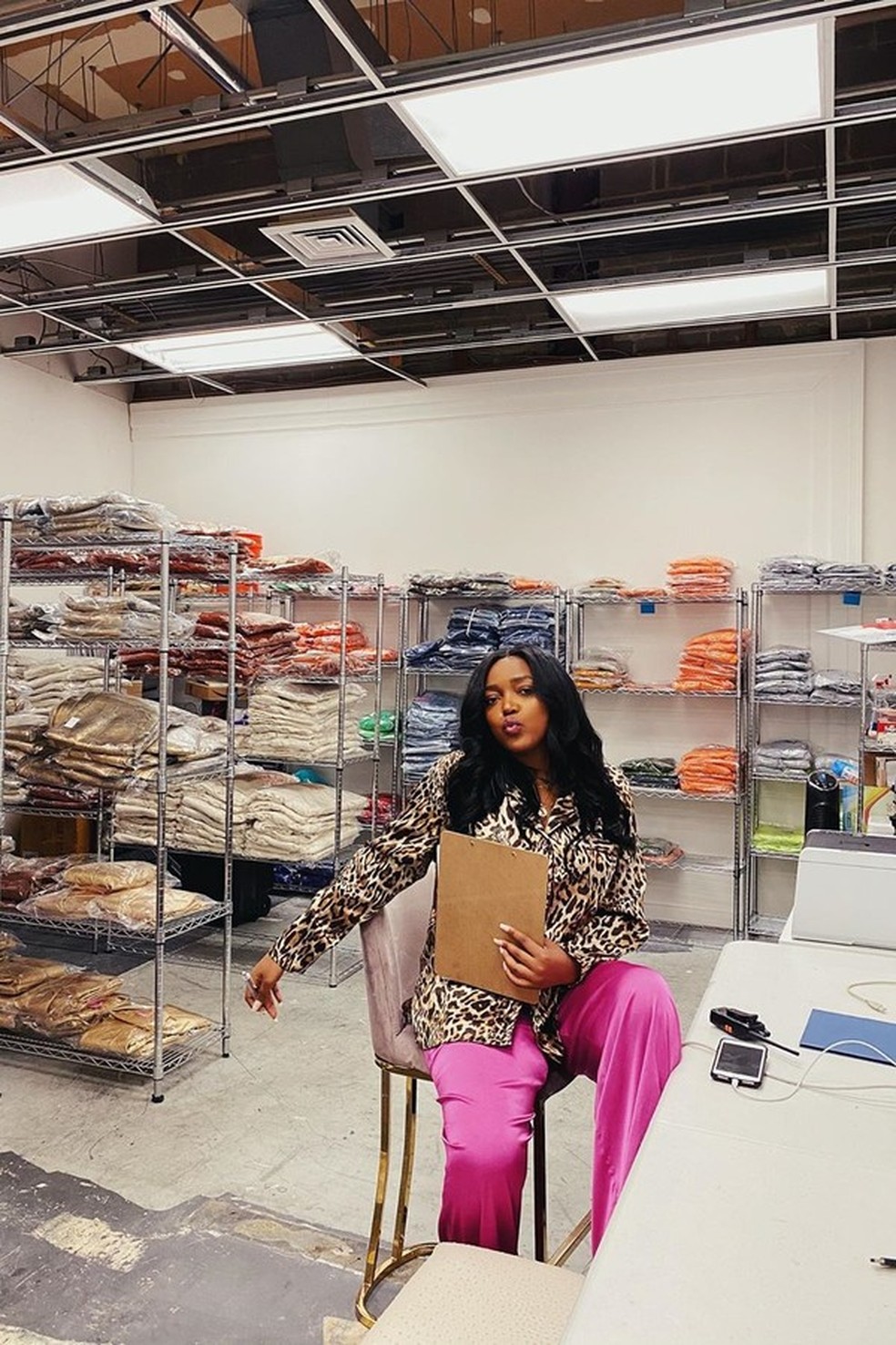 Hanifa agita o mercado da moda ao lançar coleção com desfile 3D