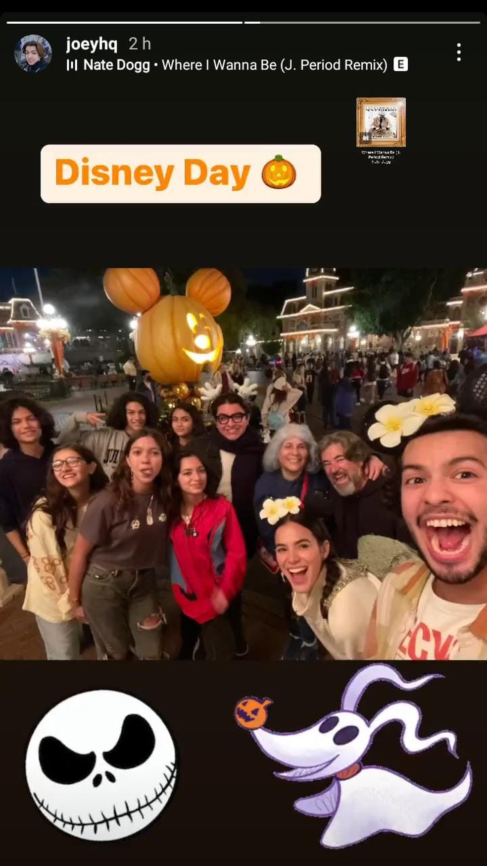 Xolo Maridueña e Bruna Marquezine aparecem juntos em parque de ...